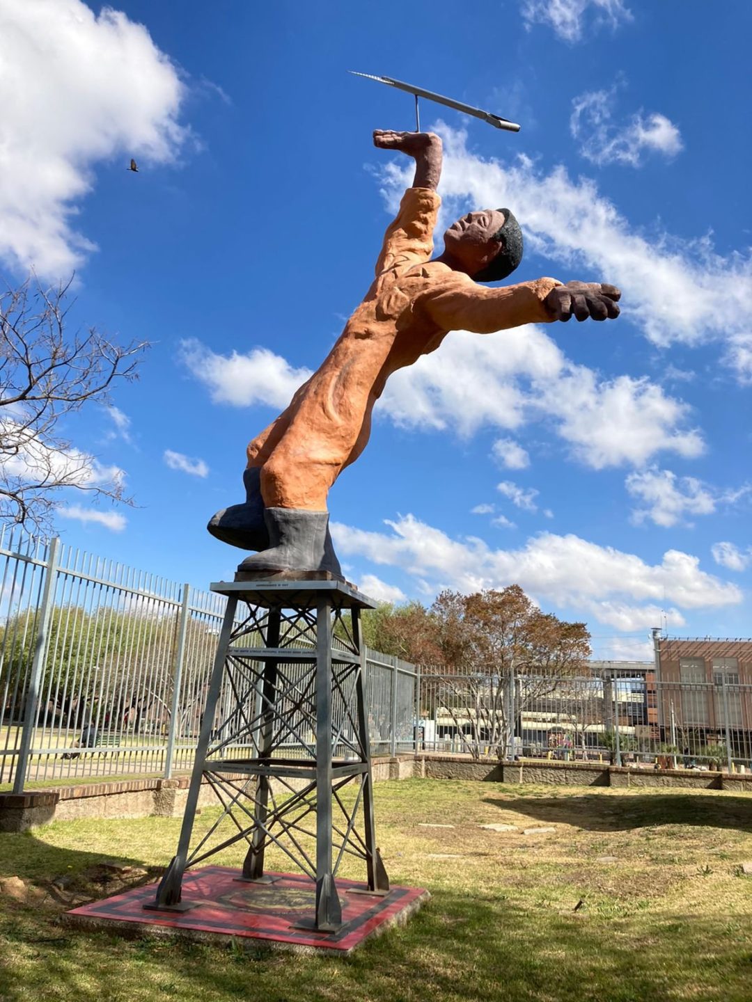 Statue of a Municipal Worker - Arts, Culture & Heritage Joburg