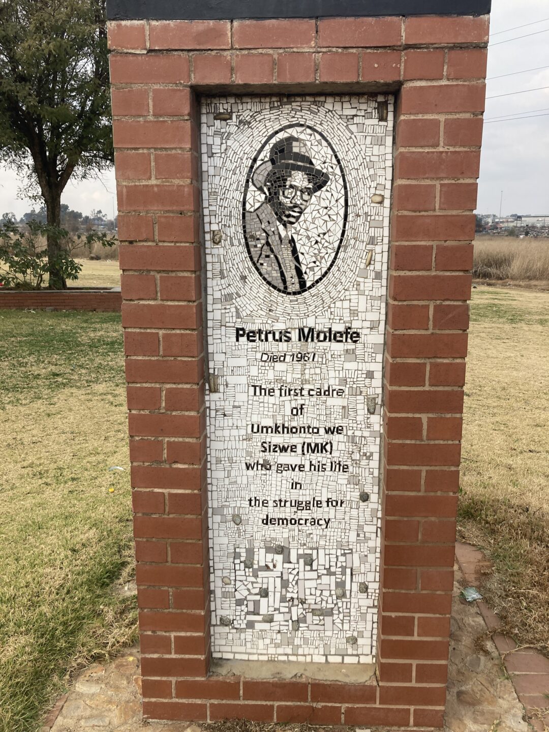 Monument to Petrus Molefe - Arts, Culture & Heritage Joburg